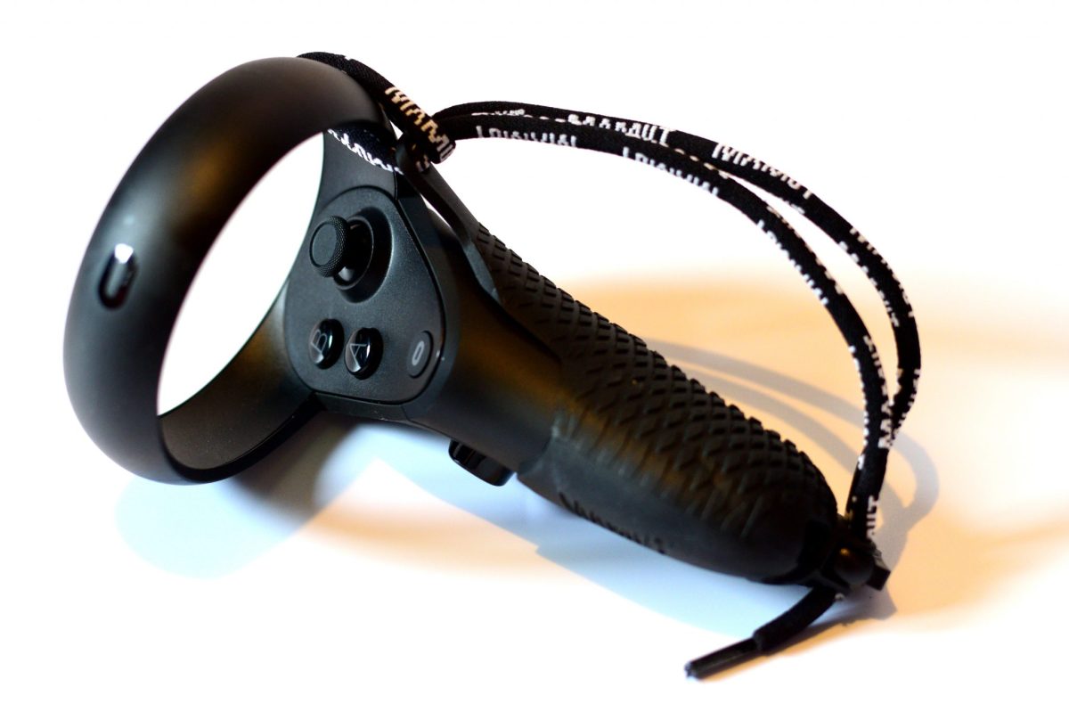 Mamut Touch Grips Review – How To Make Oculus Touch Controllers More ...